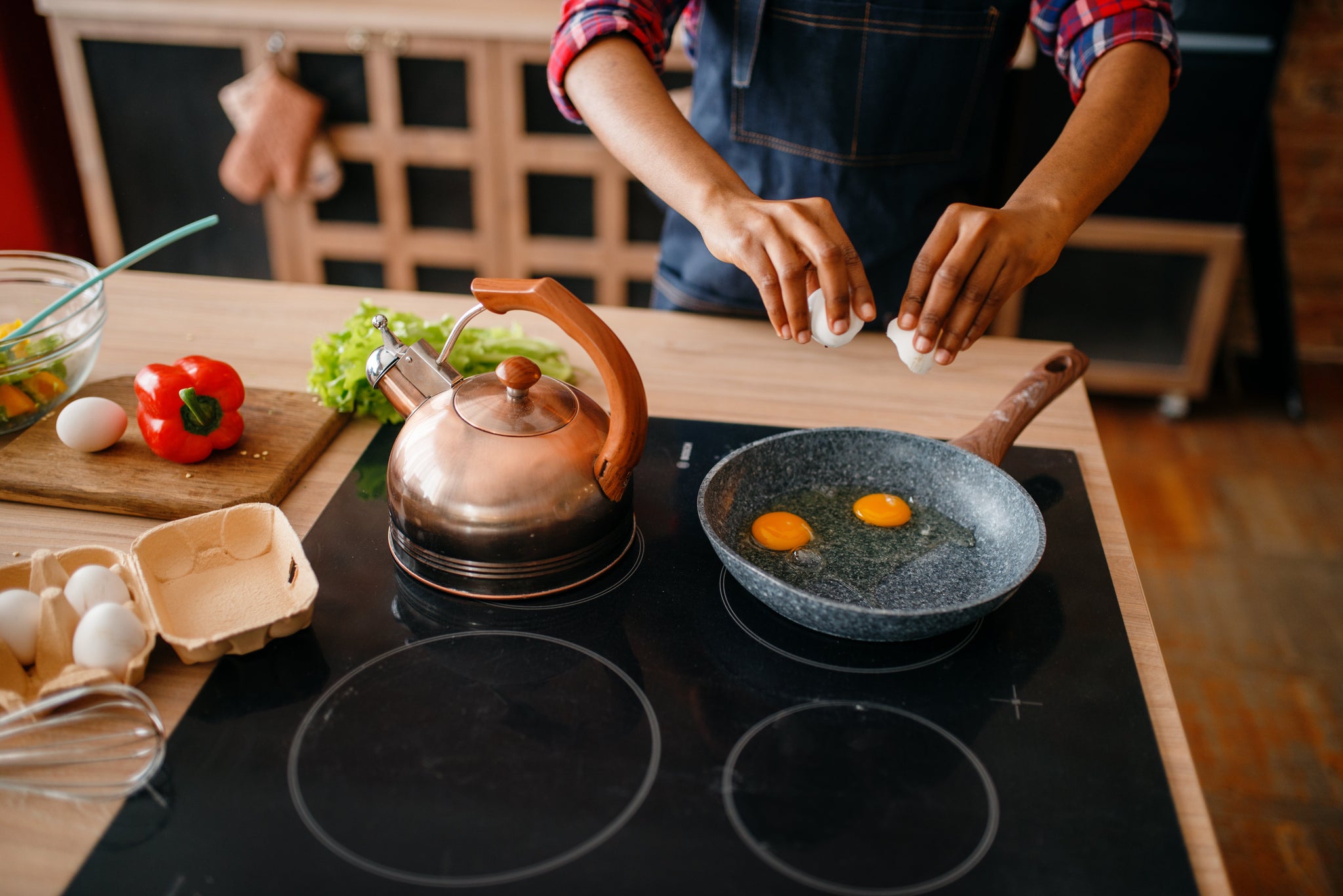 Induction Cooktop vs Gas: Which is Right For You - THOR Kitchen, Inc.