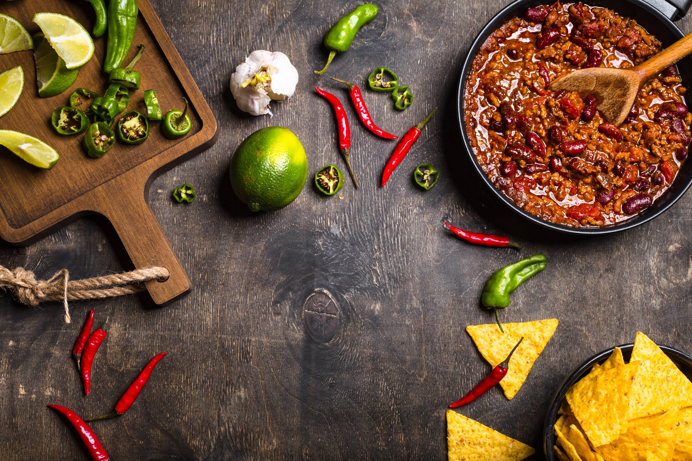 7 Unique Chili Recipes To Try During National Chili Day 2024 - THOR ...