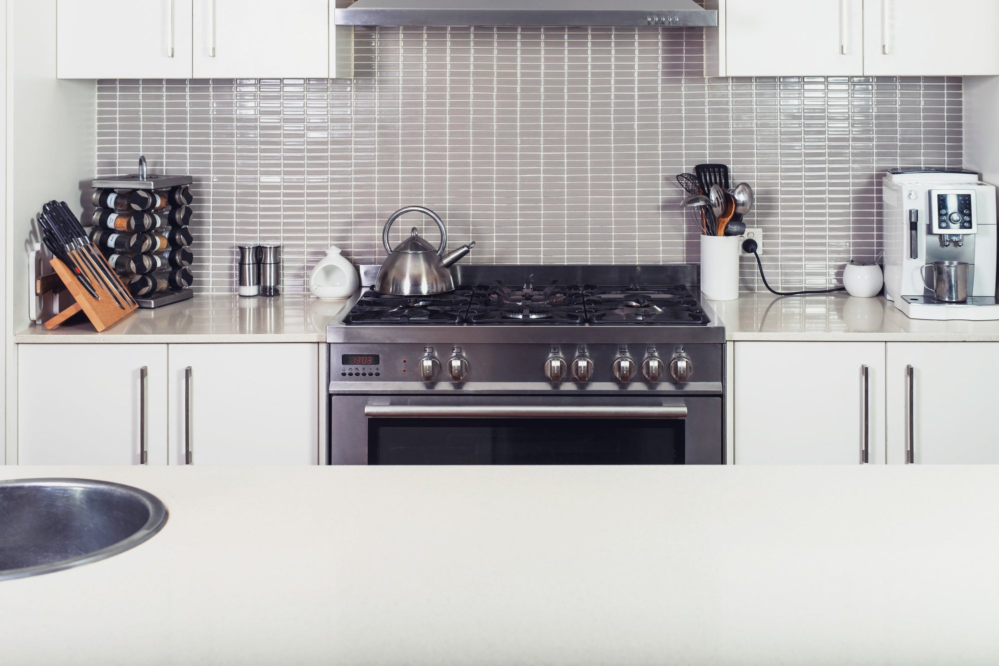 The Most Popular Types of Kitchen Ranges - THOR Kitchen
